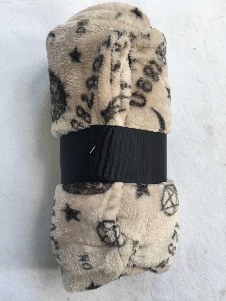 Halloween Magical Blanket Throw – CrazeAbout